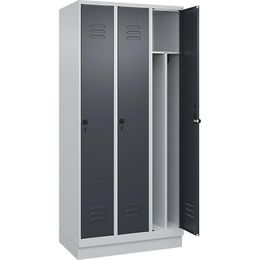 C+P Schwarz-Weiß-Spind Classic PLUS, schmal, 3 Abteile, Trennwand verkürzt, lichtgrau / grau, B 900 mm, mit Bodensockel, Drehriegel, Trennwand mittig