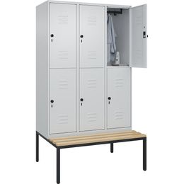 C+P Doppelstock-Spind Classic PLUS Sitzbank, 3 Abteile, lichtgrau, B 1200 mm, Sicherheits-Drehriegel, untergebaut, Buche-Hartholz