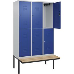 C+P Doppelstock-Spind Classic PLUS Sitzbank, 3 Abteile, lichtgrau / enzianblau, B 1200 mm, Zylinderschloss, auskragend, Buche-Hartholz