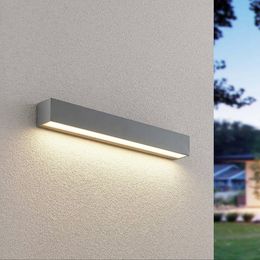 LUCANDE LED-Außenwandlampe Lengo, 50 cm, silber, 1-flg., Alu