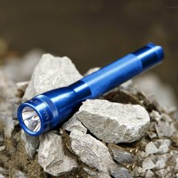 Maglite Xenon-Taschenlampe Mini, 2-Cell AA, Holster, blau