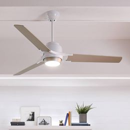 Kichler LED-Deckenventilator Zeus dreiflügelig weiß-silber