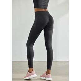 Seamless Leggings Lascana "- Po Push Up Leggings" Gr. XS (32/34), N-Gr, schwarz Damen Hosen mit Rippstruktur und Shapingeffekt, Sporthose, Sportleggings Bestseller