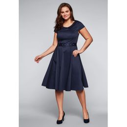 Cocktailkleid sheego by Joe Browns "Große Größen", Damen, Gr. 50, Normalgrößen, blau (marine), Obermaterial: 97% Baumwolle, 3% Elasthan, unifarben, feminin, figurumspielend knieumspielend, Rundhals, Kurzarm, Kleider Partykleid, mit Bubikragen und Stoffgürtel