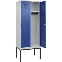 C+P Spind Evolo PLUS, 2 Abteile, lichtgrau / enzianblau, B 800 mm, mit schmalen Füßen, Drehriegel