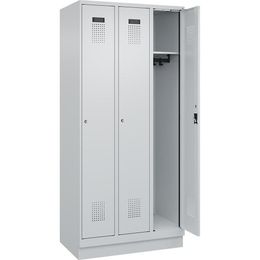 C+P Spind Evolo PLUS, 3 Abteile, lichtgrau, B 900 mm, mit Bodensockel, Zylinderschloss