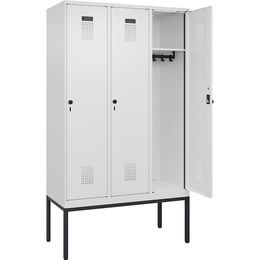C+P Spind Evolo PLUS, 3 Abteile, verkehrsweiß, B 1200 mm, mit schmalen Füßen, Drehriegel