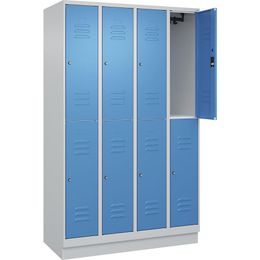 C+P Doppelstock-Spind Classic PLUS, 4 Abteile, lichtgrau / lichtblau, HxB 1950 x 1200 mm, mit Bodensockel, Zylinderschloss