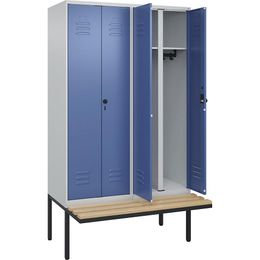 C+P Schwarz-Weiß-Spind Classic PLUS Sitzbank, 2 Abteile, lichtgrau / fernblau, B 1200 mm, Sicherheits-Drehriegel, auskragend, Buche-Hartholz