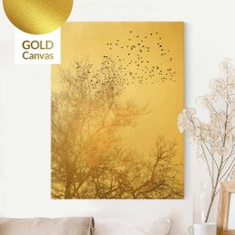 Bilderwelten Leinwandbild Gold Vogelschwarm vor goldenem Baum - Wandbilder XXL Print Wald B&auml;ume Kunstdruck Natur Tiere Wohnzimmer Schlafzimmer Bad Badezimmer