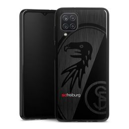 DeinDesign Galaxy A12 Handy Silikon H&uuml;lle Case schwarz Handyh&uuml;lle Metallic Look Sc Freiburg Official Licensed Product