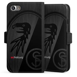 DeinDesign iPhone SE (2020) Handy Klapph&uuml;lle Handyh&uuml;lle aus Kunst Leder schwarz Flip Case Metallic Look Sc Freiburg Official Licensed Product Sideflip mit Lasche