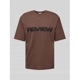 Review T-Shirt mit Label-Print