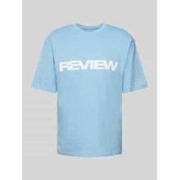 Review T-Shirt mit Label-Print