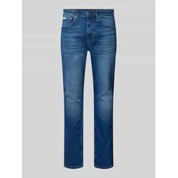 Calvin Klein Jeans Slim Tapered Fit Jeans mit Label-Patch