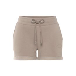 Relaxshorts Lascana "-Sweatshorts -Kurze Hose" Gr. 32/34, N-Gr, grau (taupe) Damen Hosen mit seitlichen Taschen und Logostickerei, Loungewear, Loungeanzug