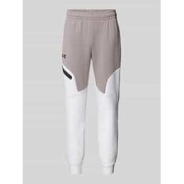 Under Armour Sweatpants mit Label-Print