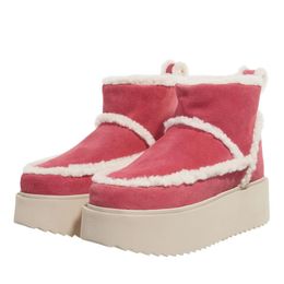 INUIKII Stiefel & Boots - Classic Low Shearling - Gr. 41 (EU) - in Gold - f&uuml;r Damen