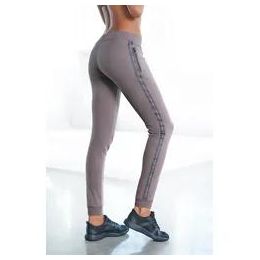 Jogginghose Lascana ACTIVE Gr. M (40/42), N-Gr, grau (stone), Damen, Interlock, Obermaterial: 100% Baumwolle, unifarben, Hosen, mit Reißverschlusstaschen