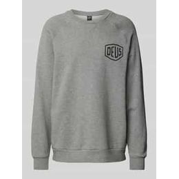 Deus Sweatshirt mit Label-Print Modell 'Tokyo Address'