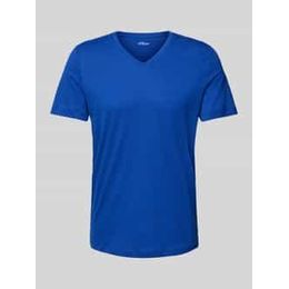 s.Oliver RED LABEL Regular Fit T-Shirt aus reiner Baumwolle mit V-Ausschnitt