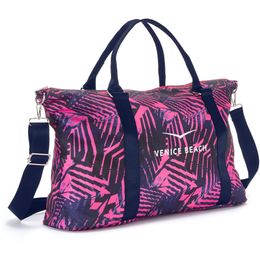 Sporttasche Venice Beach Gr. B/H/T: 54cm x 34cm x 17cm, pink, Nylon, mehrfarbig, Taschen, große Umhängetasche, Weekender, Strandtasche mit Druck VEGAN