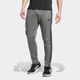 Sporthose adidas Performance "TRAIN ESSENTIALS 3STREIFEN" Gr. S, N-Gr, grau (grau five, schwarz), Herren, Obermaterial: 100% Polyester, clean, Hosen, atmungsaktive Trainingshose