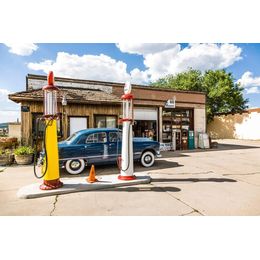 papermoon Fototapete "ROUTE 66-OLDTIMER VINTAGE TANKSTELLE RETRO CARS AUTOS", B/L: 5mm x 2,8mm, Bahnen: 10 Stk. St., bunt, Schlafzimmer, Tapeten