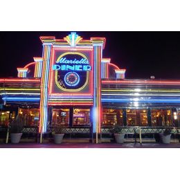 papermoon Fototapete "RETRO DINER-NEON CADILLAC ELVIS ROUTE 66 VINTAGE ROSA", B/L: 4,5mm x 2,8mm, Bahnen: 9 Stk. St., bunt, Schlafzimmer, Tapeten