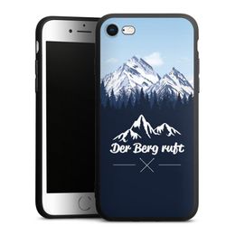 DeinDesign iPhone SE (2020) Handy Premium Silikon H&uuml;lle Handyh&uuml;lle schwarz Case Wanderlust Sky Mountain Silikon Premium Case
