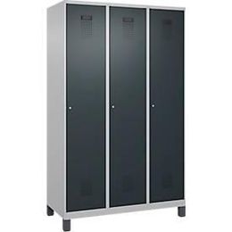 Kleiderspind C+P Evolo Plus, 3 Abteile, 400 mm Abteilbreite, mit Füßen, Anschlag rechts, B 1200 x T 500 x H 1950 mm, Zylinder, weißaluminium/anthrazitgrau