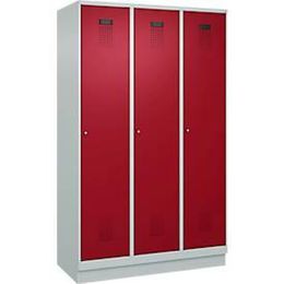 Kleiderspind C+P Evolo Plus, 3 Abteile, 400 mm Abteilbreite, mit Sockel, Anschlag rechts, B 1200 x T 500 x H 1950 mm, Zylinder, lichtgrau/rubinrot