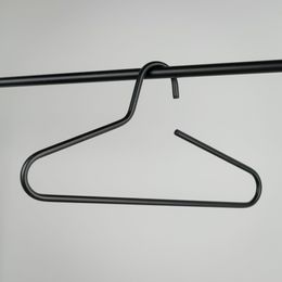 Kleiderbügel SPINDER DESIGN, B:42cm H:21,5cm T:1cm, schwarz, Metall, Kleiderbügel, "Victorie", Breite 42 cm