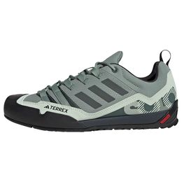 adidas terrex Halbschuh 'Swift Solo 2.0' Herren Größe 45/45.5 schilf / dunkelgrün / schwarz