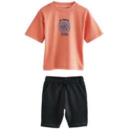 next Set boy Orange, Black size 5-6 yrs