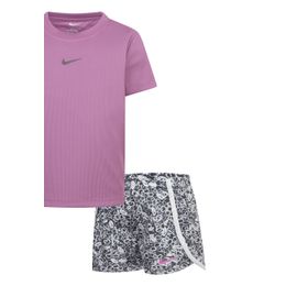 T-Shirt & Shorts Nike Sportswear, Kinder, Gr. 104 (4), grau (smoke grau), Obermaterial: 90% Polyester, 10% Elasthan. Obermaterial Hose: 100% Polyester, KOB Set-Artikel