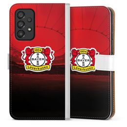 DeinDesign Galaxy A33 5G Handy Klapph&uuml;lle Handyh&uuml;lle aus Kunst Leder wei&szlig; Flip Case Bayer 04 Leverkusen Official Licensed Product Stadium Sideflip mit Lasche