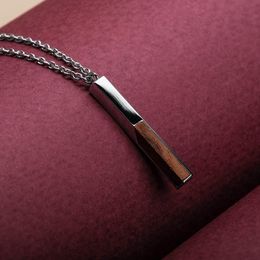Holzkern Halsketten Damen Silber und Walnuss