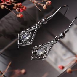 Holzkern Ohrringe Damen Silber und Mondstein