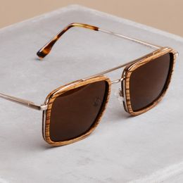 Holzkern Sonnenbrille The Prominent (Zebrano/Mattgold)