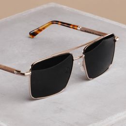 Holzkern Sonnenbrille The Talisman (Walnuss/Mattgold)