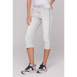 Slim-fit-Jeans SOCCX, Damen, Gr. 26, Kurz, cloudy grau jogg, Material: 68% Baumwolle, 16% Polyester, 14% Lyocell, 2% Elasthan, Zusatz: Enthält nichttextile Teile tierischen Ursprungs (Badge), Abriebeffekte, casual, regular fit, Jeans, mit Schlitz am Saum