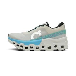 On CloudmOnster 2 Damen