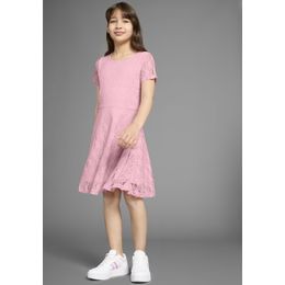 Spitzenkleid Kidsworld "Jerseykleid mit aufwendiger Spitze", Mädchen, Gr. 104/110, N-Gr, rosa, Spitze, Jersey, Obermaterial: 95% Polyester, 5% Elasthan. Futter: 95% Baumwolle, 5% Elasthan, unifarben, modisch, ausgestellt ca. Mitte Oberschenkel, Rundhals, Kurzarm, Kleider, Festliches Kleid mit Spitze