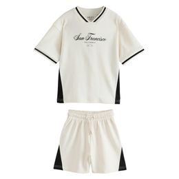 next Set boy Beige size 4 yrs