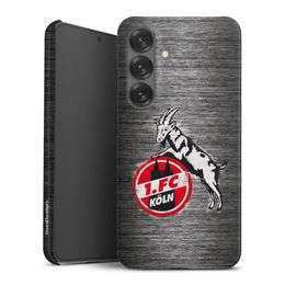 DeinDesign Galaxy S25 Handy Premium Case Smartphone Handyh&uuml;lle Schutzh&uuml;lle matt Official Licensed Product Metallic Look 1. Fc K&ouml;ln Premium Case
