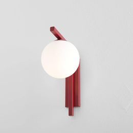 Aldex Wandleuchte Zac, opal/weinrot, 1-flammig