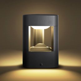 LUCANDE LED-Sockellampe Pirron, 20 cm, dreieckig, IP54