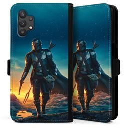DeinDesign Galaxy A32 5G Handy Klapph&uuml;lle Handyh&uuml;lle aus Kunst Leder schwarz Flip Case Sunset Star Wars The Mandalorian Sideflip mit langer Lasche