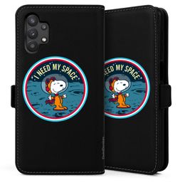 DeinDesign Galaxy A32 5G Handy Klapph&uuml;lle Handyh&uuml;lle aus Kunst Leder schwarz Flip Case Peanuts Snoopy Weltall Sideflip mit langer Lasche